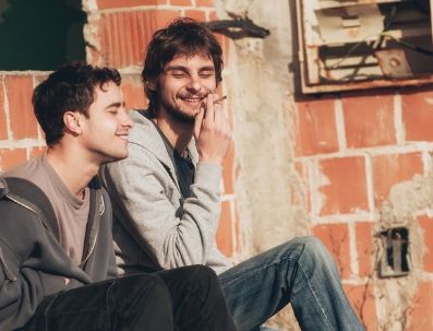 Does CBD Get You High and How Does CBD Make You Feel?